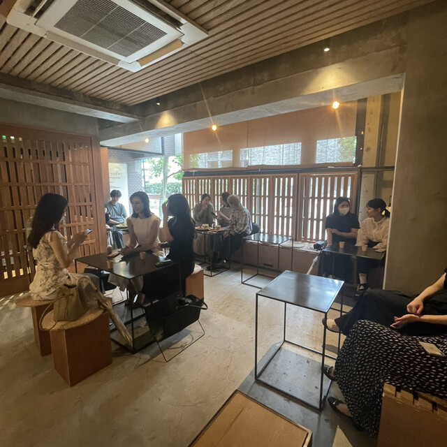 内観写真 : 【閉店】SOYO.cafe （ソヨ カフェ） - 表参道/カフェ | 食べログ