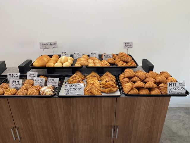 写真 : Croissant Factory MIL （クロワッサン ファクトリー ミル） - 江別/パン | 食べログ