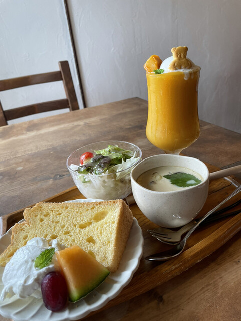 Cafe John （カフェ ジョン） - 各務原市役所前/カフェ | 食べログ