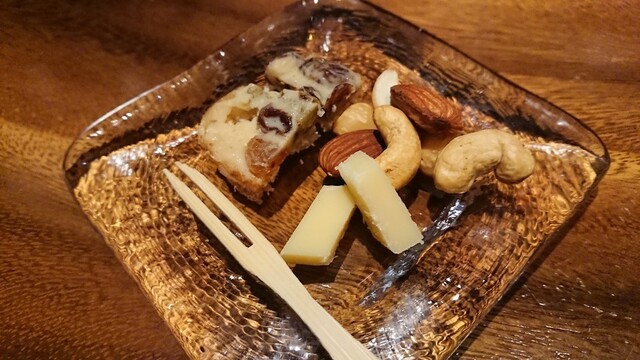 BAR NON Peat （バー ノン ピート） - 国際センター/バー | 食べログ