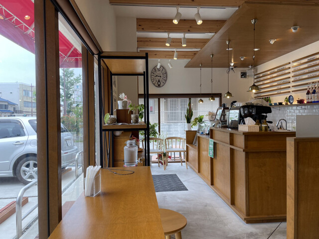 Cafe Natural 8 （カフェ ナチュラル エイト） - 紀三井寺/カフェ | 食べログ