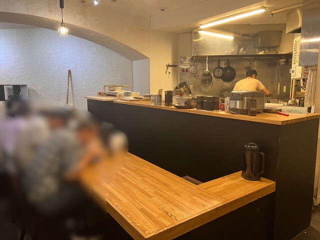 内観写真 : 手打ち正麺 Hachimitsu （八光） - 大崎広小路/ラーメン | 食べログ