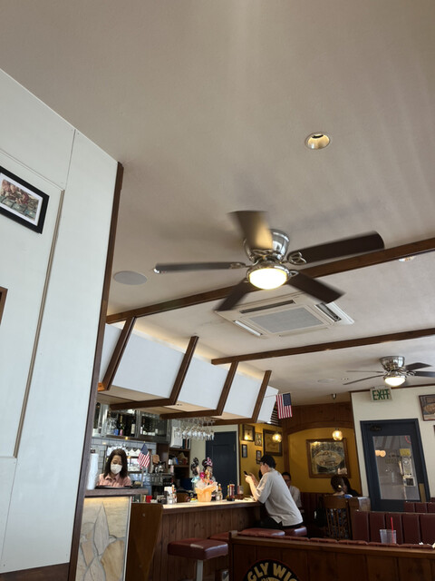 Hey's Diner （ヘイズダイナー） - 京成幕張本郷/ピザ | 食べログ