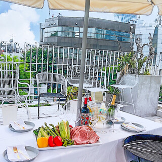 【ルーフトップBBQ・DRINK 2.5h飲み放題付・ランチ￥10,000】絶景ルーフトップで貸し切りプライベート空間と厳選食材を楽しむセルフBBQプラン : THE ROSE - 神泉 ...
