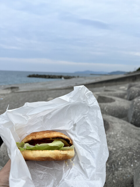 KEN BURGER （ケンバーガー） - 桟橋通五丁目/ハンバーガー | 食べログ