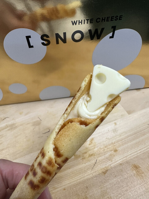 『行列のできるお土産』by juicy-beuty : SNOW CHEESE （スノー チーズ） - 札幌（JR）/洋菓子 [食べログ]