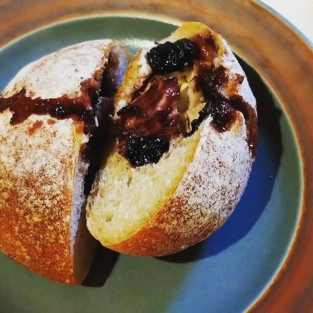 口コミ一覧 : TARO BAKERY （タロー ベーカリー） - 陸前赤井/パン [食べログ]