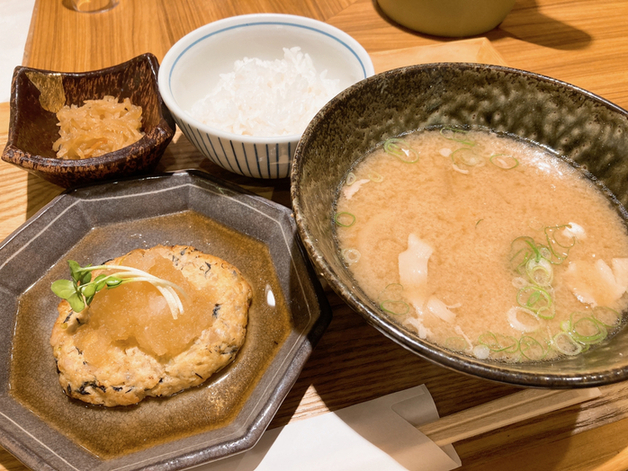 口コミ一覧 : 旬の台所 膳や なんばウォーク西店 （ZEN-YA） - 大阪難波/食堂 [食べログ]