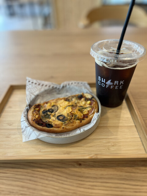 SHARK COFFEE （シャーク コーヒー） - 渋谷/カフェ | 食べログ