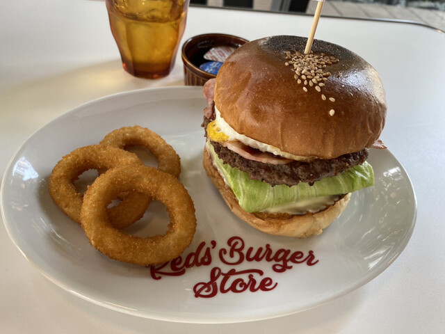 REDS' BURGER DINER - あすなろう四日市/ハンバーガー/ネット予約可 | 食べログ