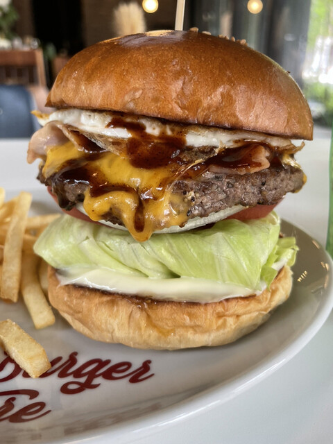 REDS' BURGER DINER - あすなろう四日市/ハンバーガー/ネット予約可 | 食べログ
