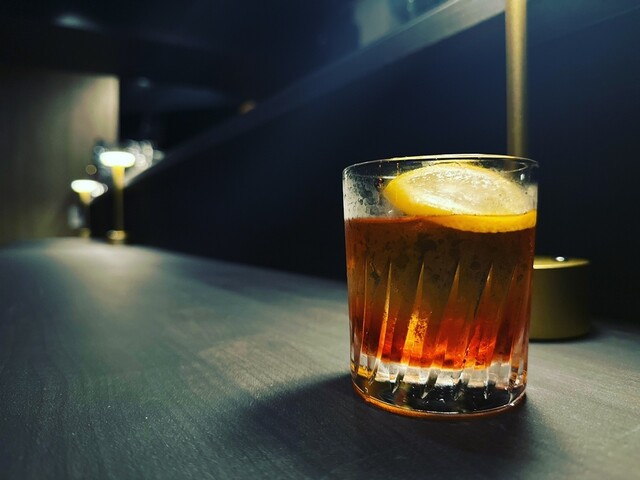 AKAMON （アカモン） - 神田/バー | 食べログ