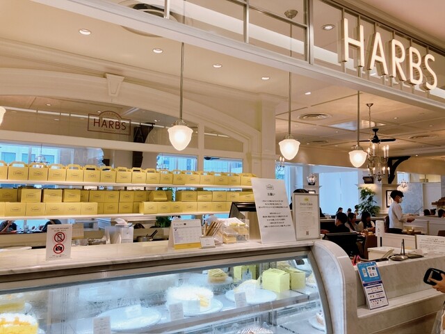 HARBS 心斎橋PARCO店 - 心斎橋/カフェ | 食べログ