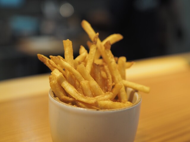 Gui's Burger by Humans of Wagyu （ギーズバーガー） - 芦屋（阪神）/ハンバーガー | 食べログ