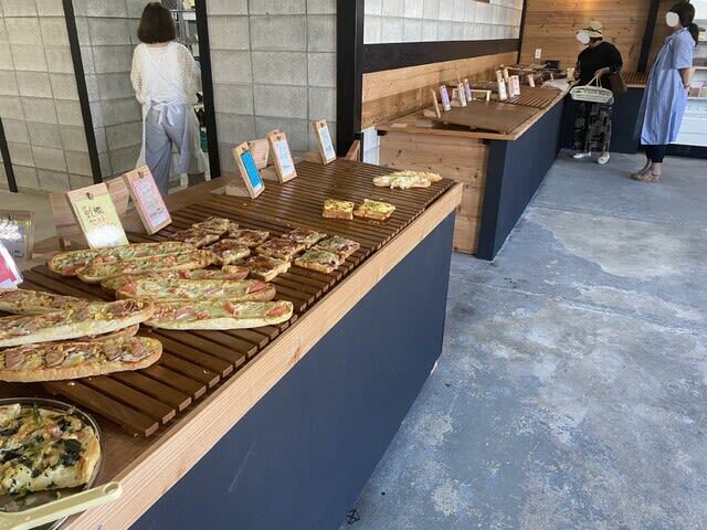 写真 : Saffron 福岡飯塚店 - 天道/パン | 食べログ