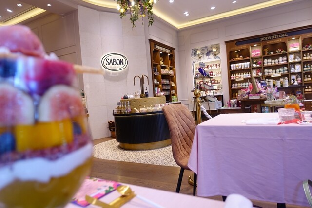 SABON×agari Vegan Cafe ～Paradise Parfait & Tea （サボン×アガリ ヴィーガン カフェ パラダイス ...