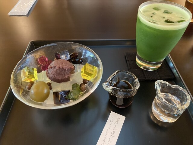 『間違いなく美味しいけれど…。』by UNOMAKI : 虎屋菓寮 京都一条店 （とらやかりょう） - 今出川/甘味処 [食べログ]