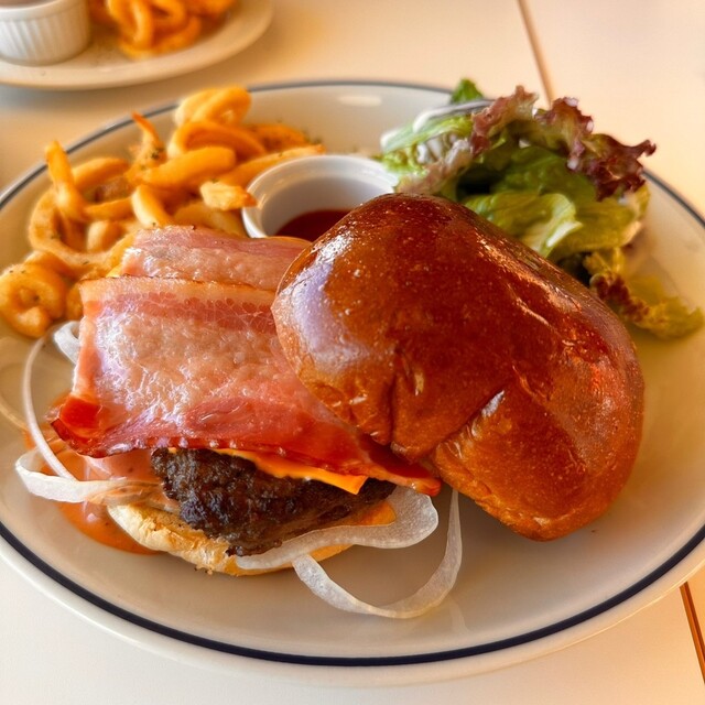 DILLY DALLY （ディリーダリー） - 福間/カフェ | 食べログ