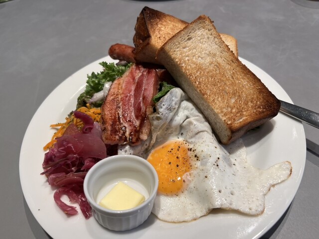 ベーカリー＆グリル 沢村 虎ノ門 - 虎ノ門ヒルズ/カフェ | 食べログ