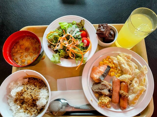 SAKURA ROPPONGI （サクラ ロッポンギ） - 六本木一丁目/ビュッフェ/ネット予約可 | 食べログ