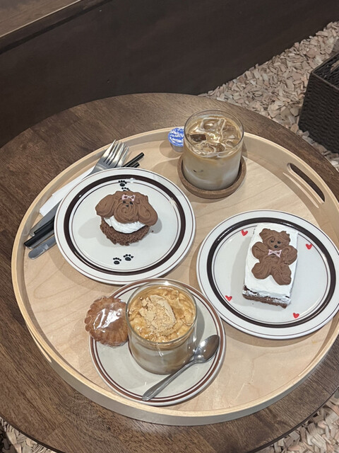 Cafe+82 小倉店 （カフェプラスハチニ） - 平和通/カフェ | 食べログ