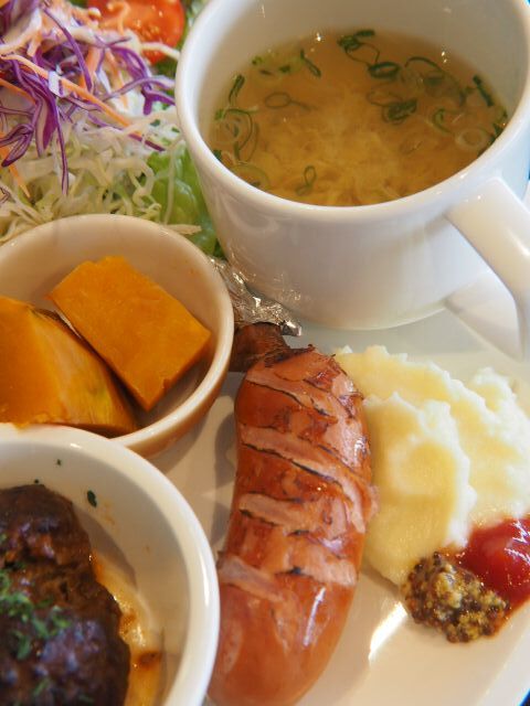 【閉店】28 CAFE＆KITCHEN （ニワ カフェ＆キッチン） - 日赤病院前/カフェ | 食べログ