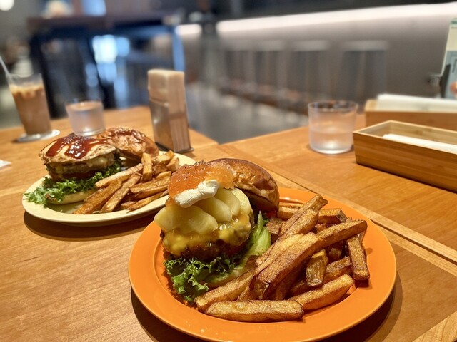 LITOR （リッター） - 県庁前/ハンバーガー | 食べログ