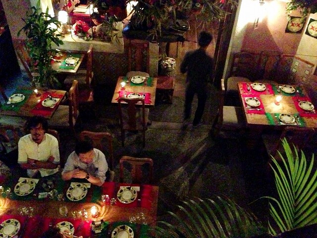 内観写真 : フォンダ・デ・ラ・マドゥルガーダ （FONDA DE LA MADRUGADA） - 原宿/メキシコ料理 | 食べログ