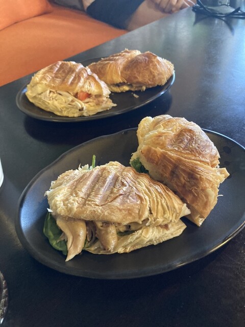 Cafe Gudcha Guam - タモン/カフェ | 食べログ