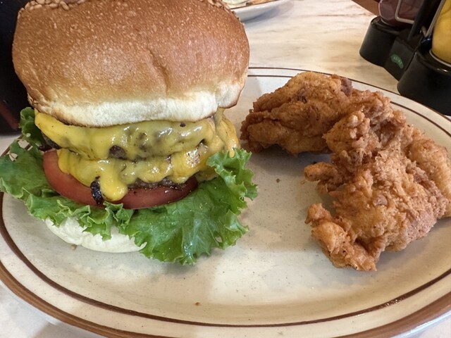 口コミ一覧 : Hey's Diner （ヘイズダイナー） - 京成幕張本郷/ピザ [食べログ]