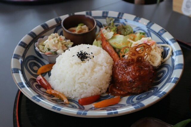 UMIMACHI DINING （ウミマチ ダイニング） - 宇野/カフェ | 食べログ