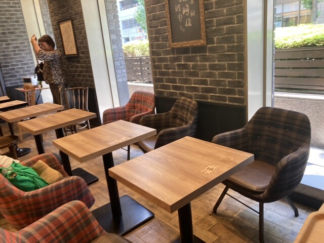 『モーニングは11時まで』by UNOMAKI : ブーランジェリーパティスリー アンド アンティーク 栄店 （boulangerie ...