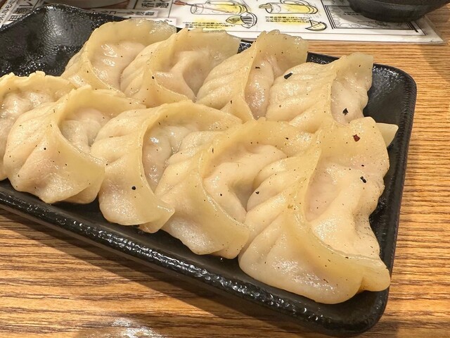 口コミ一覧 : 肉汁餃子と煮込みの酒場。しんちゃん 京橋 - 京橋/居酒屋 [食べログ]