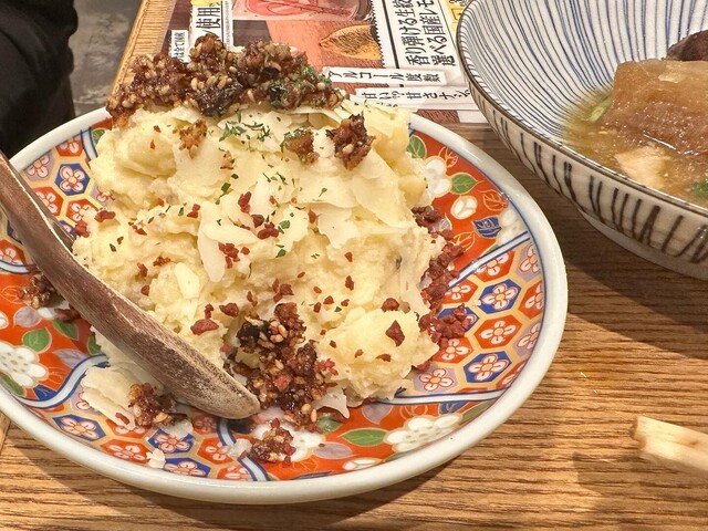 口コミ一覧 : 肉汁餃子と煮込みの酒場。しんちゃん 京橋 - 京橋/居酒屋 [食べログ]