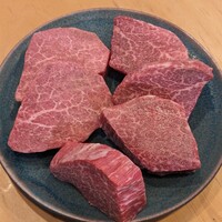 『衝撃の肉質と神コスパ！WAGYU粋ru』by 毎日外食グルメ豚さん : WAGYU粋ru （和牛いきる） - 山の街/焼肉 [食べログ]