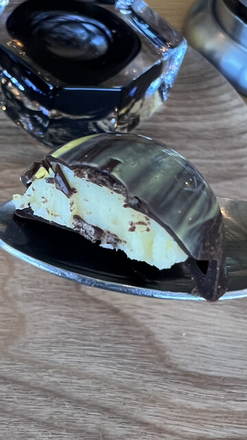 MONDO HIRAO - 薬院大通/カフェ | 食べログ