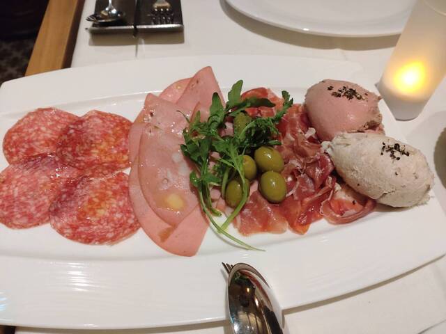 Aux Delices de Dodine - Marunouchi, Otemachi/Bistro [Tabelog]