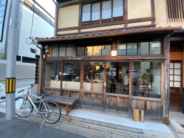 ARCHI coffee and wine （アーキ コーヒーアンドワイン） - 西院（京福）/カフェ | 食べログ