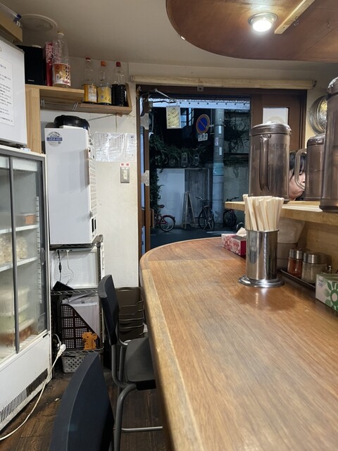 内観写真 : 吉み乃製麺所 新町本店 - 西大橋/ラーメン | 食べログ