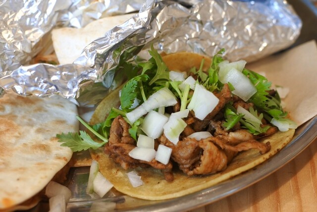 Onvu.cafe （オンヴゥカフェ）のご予約 - 石橋阪大前/カフェ | 食べログ