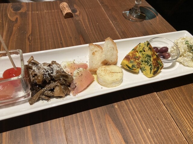 口コミ一覧 : チーズホリックバー （CHEESE HOLIC BAR） - 天満/チーズ料理 [食べログ]