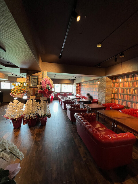 CafeBar Thames （カフェバー テムズ） - 河原町/カフェ | 食べログ