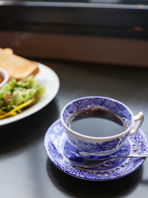 CafeBar Thames （カフェバー テムズ） - 河原町/カフェ | 食べログ