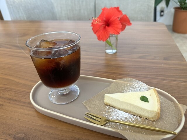 stay&coffee IRIWA （ステイ&コーヒー イリワ） - 石垣市/カフェ | 食べログ