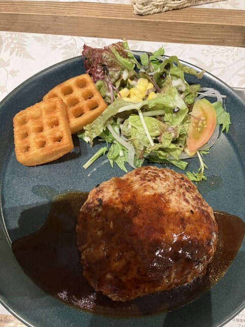 KIBE KITCHEN （キベ キッチン） - 絹延橋/カフェ/ネット予約可 | 食べログ