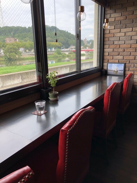 CafeBar Thames （カフェバー テムズ） - 河原町/カフェ | 食べログ