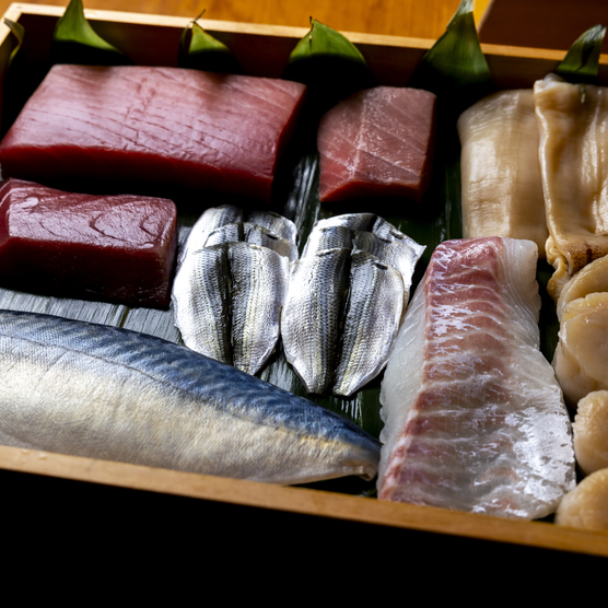 料理写真 : 鮨・鉄板 まる銀座 - 新橋/寿司 | 食べログ