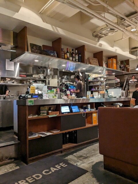 『スマホオーダーの電源カフェ』by nontan21 : WIRED CAFE アトレ上野店 （ワイアード カフェ） - 上野/カフェ [食べログ]