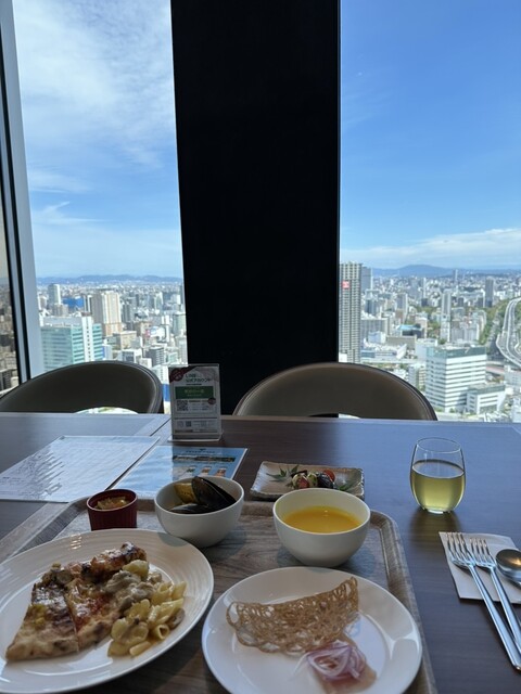 by MORIさん : Sky Dining 天空 （スカイダイニング 天空） - ささしまライブ/ビュッフェ [食べログ]