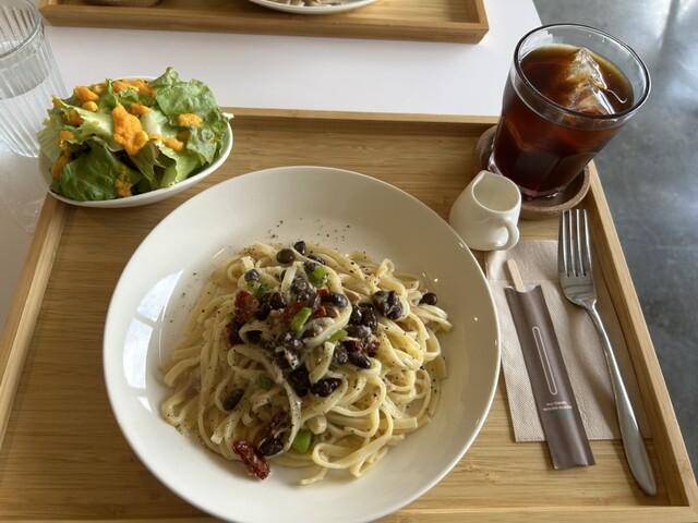 Cafe feu （カフェ フー） - 吉川美南/カフェ | 食べログ